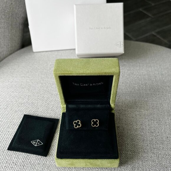 Van Cleef & Arpels | Jewelry | Van Cleef Arpels Vca Box Outer Box Bag ...